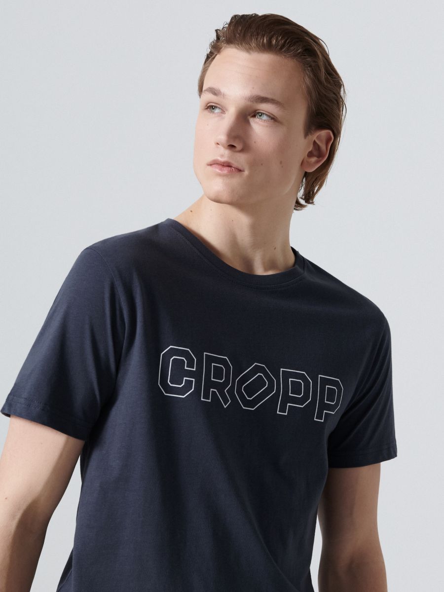 Футболка з принтом Cropp Колір антрацитовий - CROPP - 2333D-86X