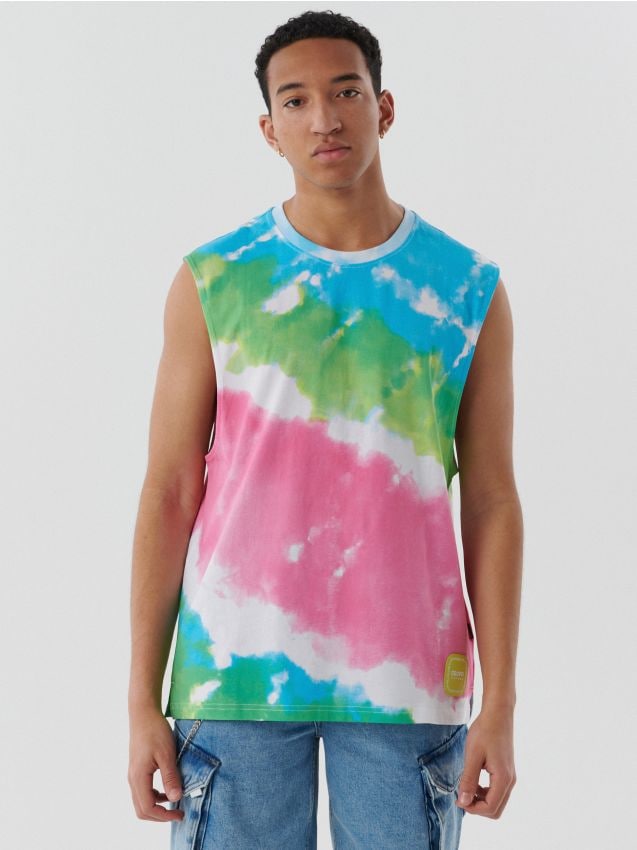 Kollektionen für Damen und Herren bei Cropp - Entdecke die neusten ...