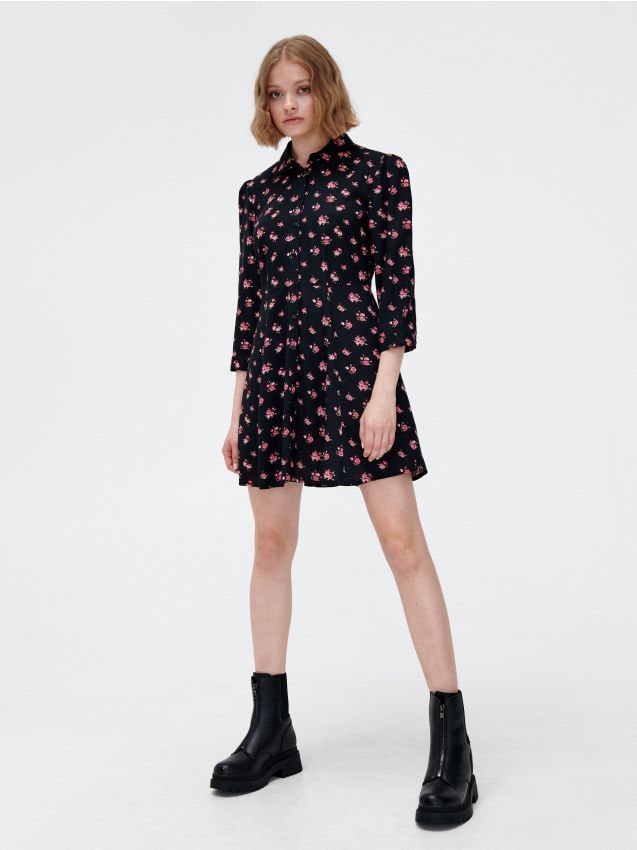 Sukienki damskie młodzieżowe | Kup online w Cropp!